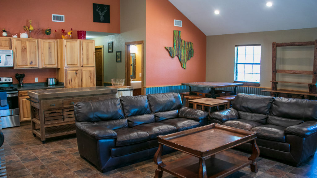 Casa Cascada Lodge in Leakey, TX | River Bluff Cabins